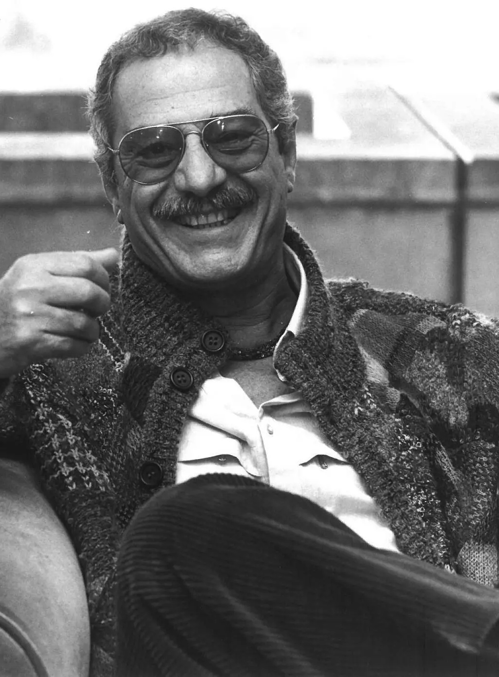 Nino Manfredi: dalle scappatelle alla crisi di sincerità con il Papa