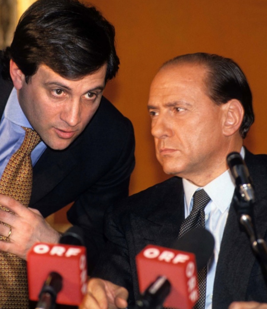 Antonio Tajani moglie, figli, curriculum, carriera e curiosità