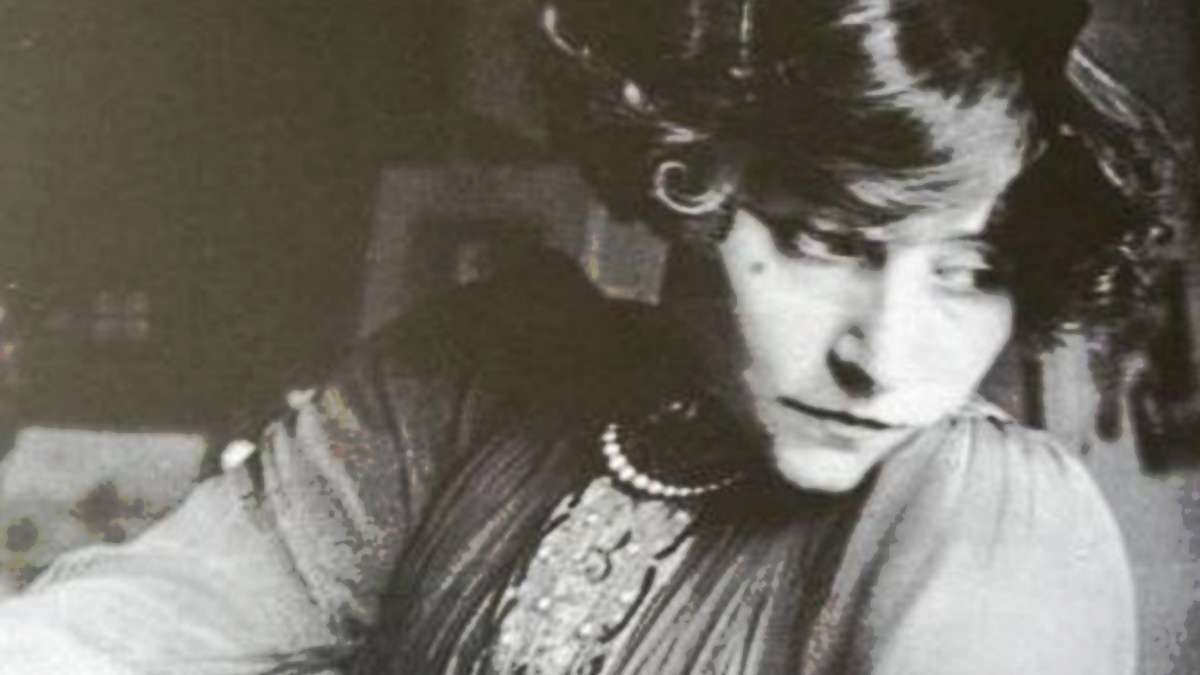 A Parigi con Colette, recensione del libro di Angelo Molica Franco